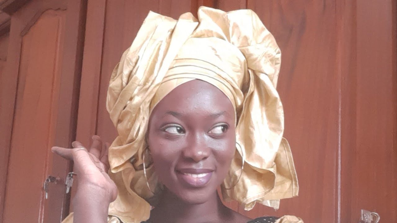 MOUSSOR NIGÉRIENNE REVISITÉ EN BAZIN - YouTube