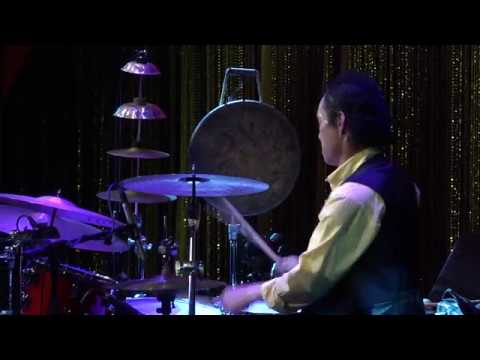 Park Je Chun's (박재천) improvisations drumming on EBS Live Broadcasting ...