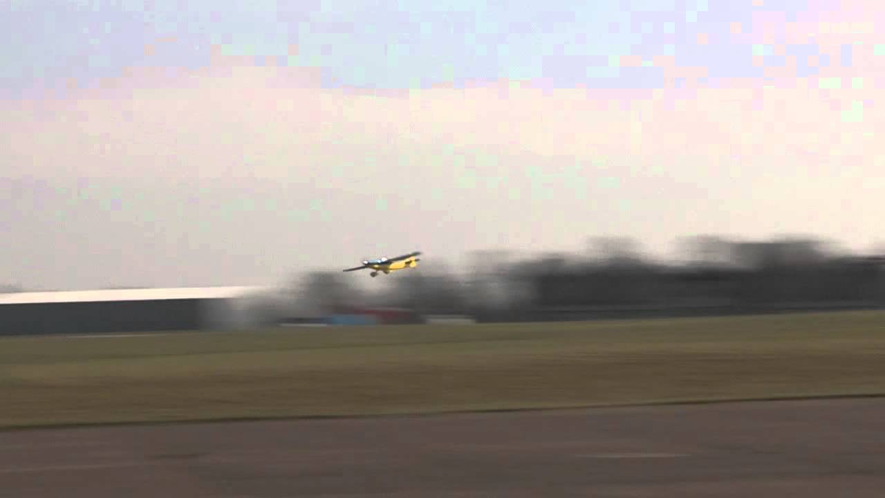 E-Flite Shoestring 15E F1 Racer - YouTube
