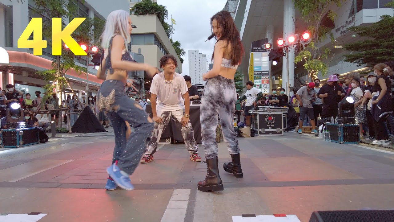 [4K] Busking of famous Thai rappers at Siam Square Walking Street ...
