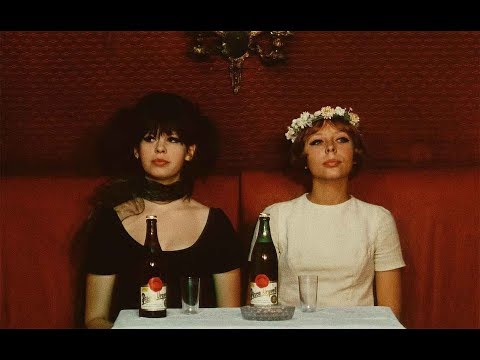 Daisies - Věra Chytilová: Unapologetic feast