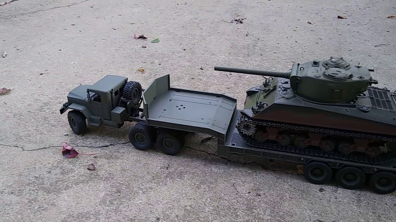 WPL B16 Hauling a Tank - YouTube