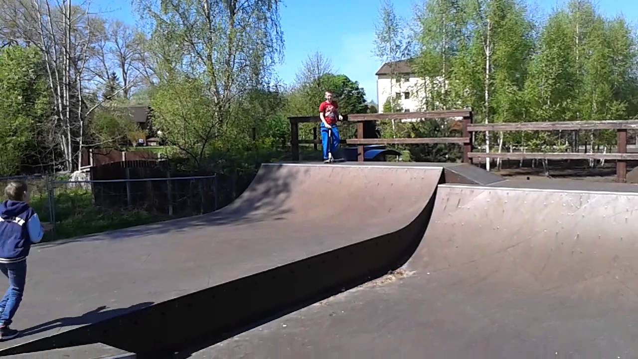 Just riding on a ramp - YouTube