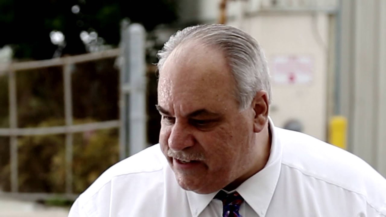 RUN STINKY RUN Angela Golden Bryan, Elliott Schertzer, Richard Sosa ...