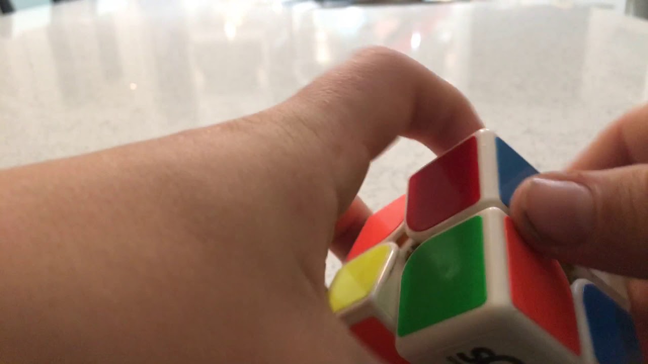 How solve a speed cube under 20 moves - YouTube