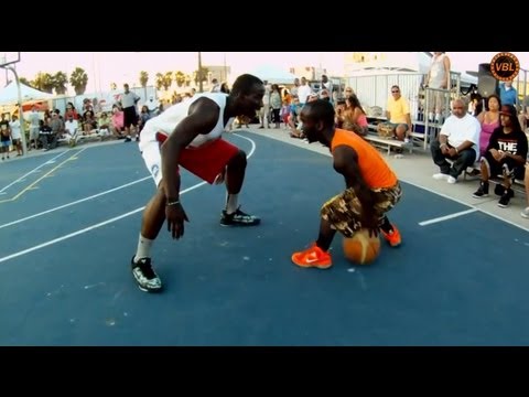 Next Mugsy Bogues 4'5 Mani Love Puts Ball Throw Guys Legs - YouTube