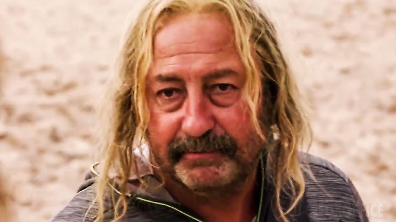 LE FLAMBEAU "L'alcool c'est pas cool" (2022) Kad Merad - YouTube