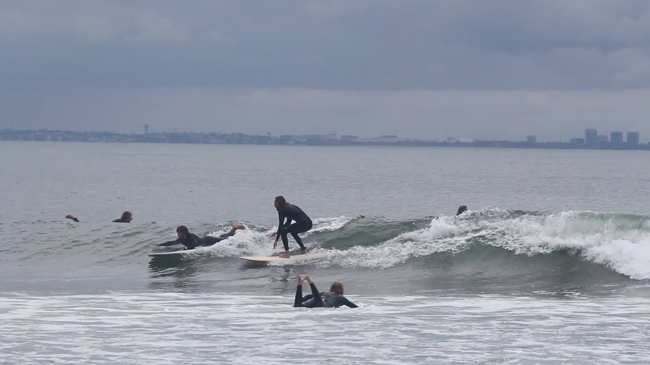 Surfing One long crowded wave at surfrider Malibu - YouTube