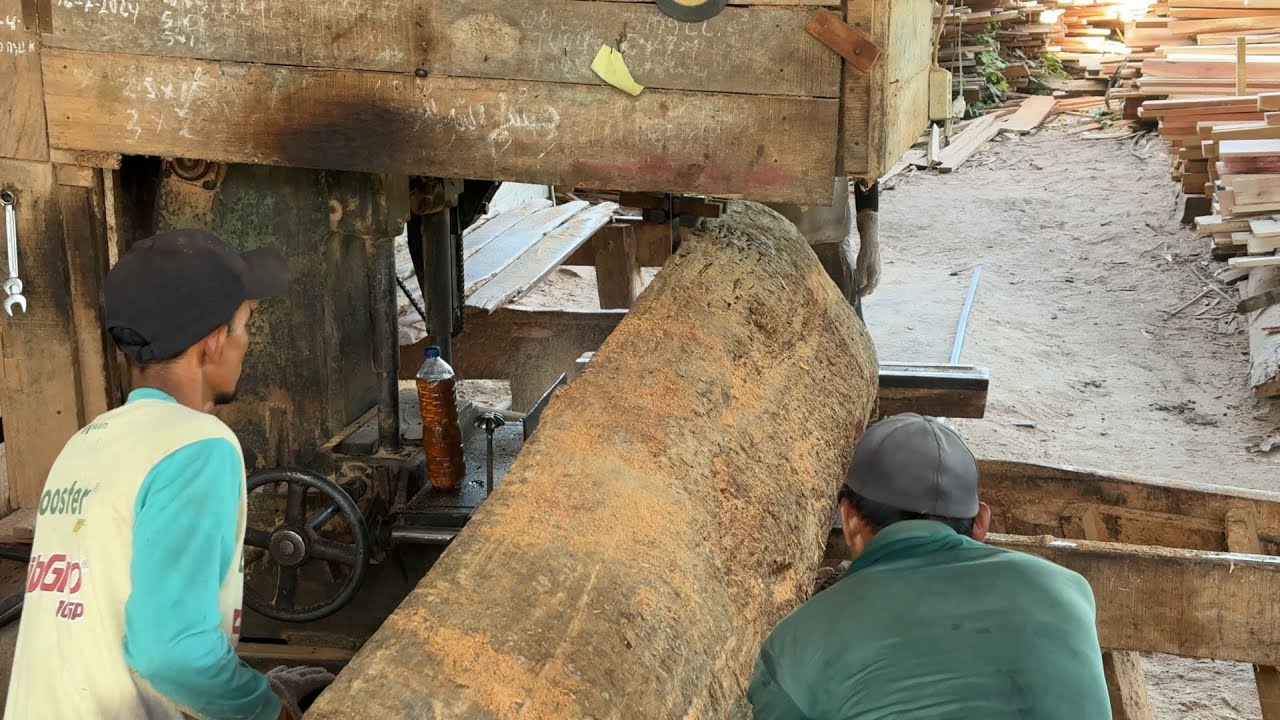 Mastering the Art of Sawing Large Wood for Home Construction - YouTube