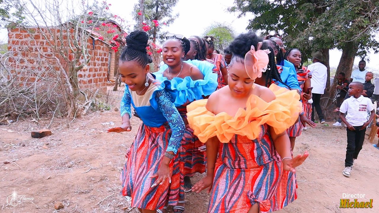 MOST BEAUTIFUL KAMBA LADIES ENTRANCE DANCE /NTHEO /TRADITIONAL WEDDING ...
