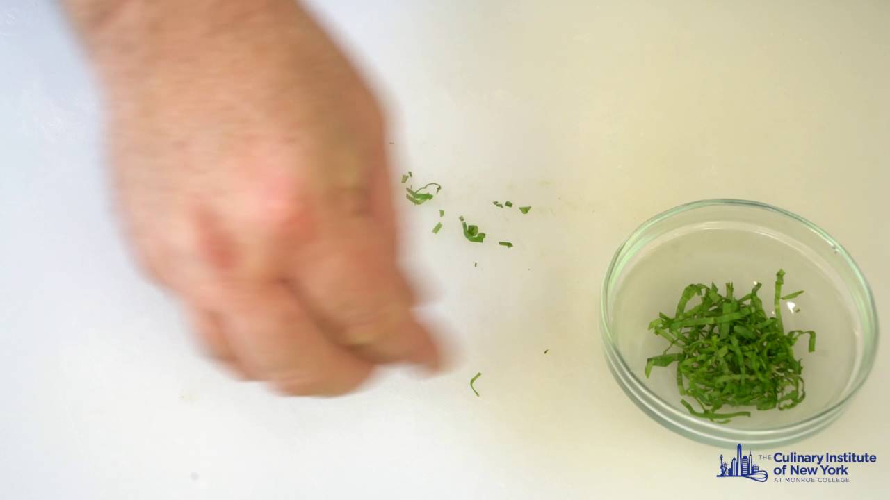 How to Chiffonade Basil - YouTube