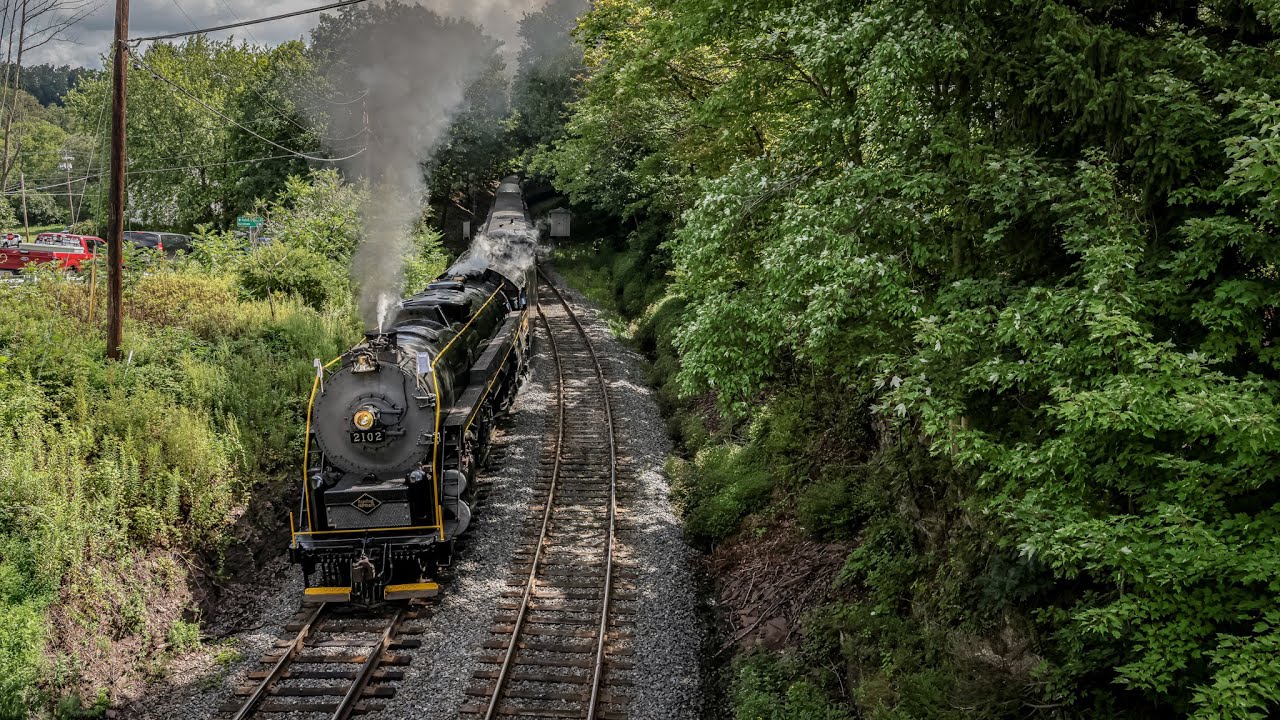 Reading & Northern 2102: A Summer Ramble to Mauch Chunk - YouTube