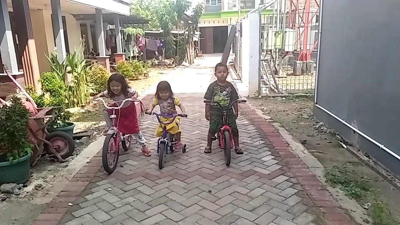 Belajar sepeda cara cepat - YouTube
