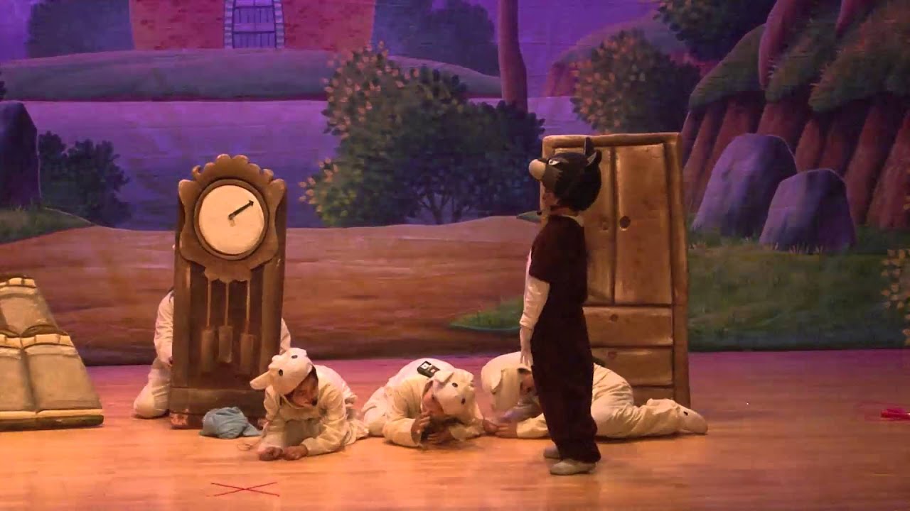 스마트잉글리시(신봉) 영어연극뮤지컬발표회 The Wolf And the Seven Little Lambs - YouTube