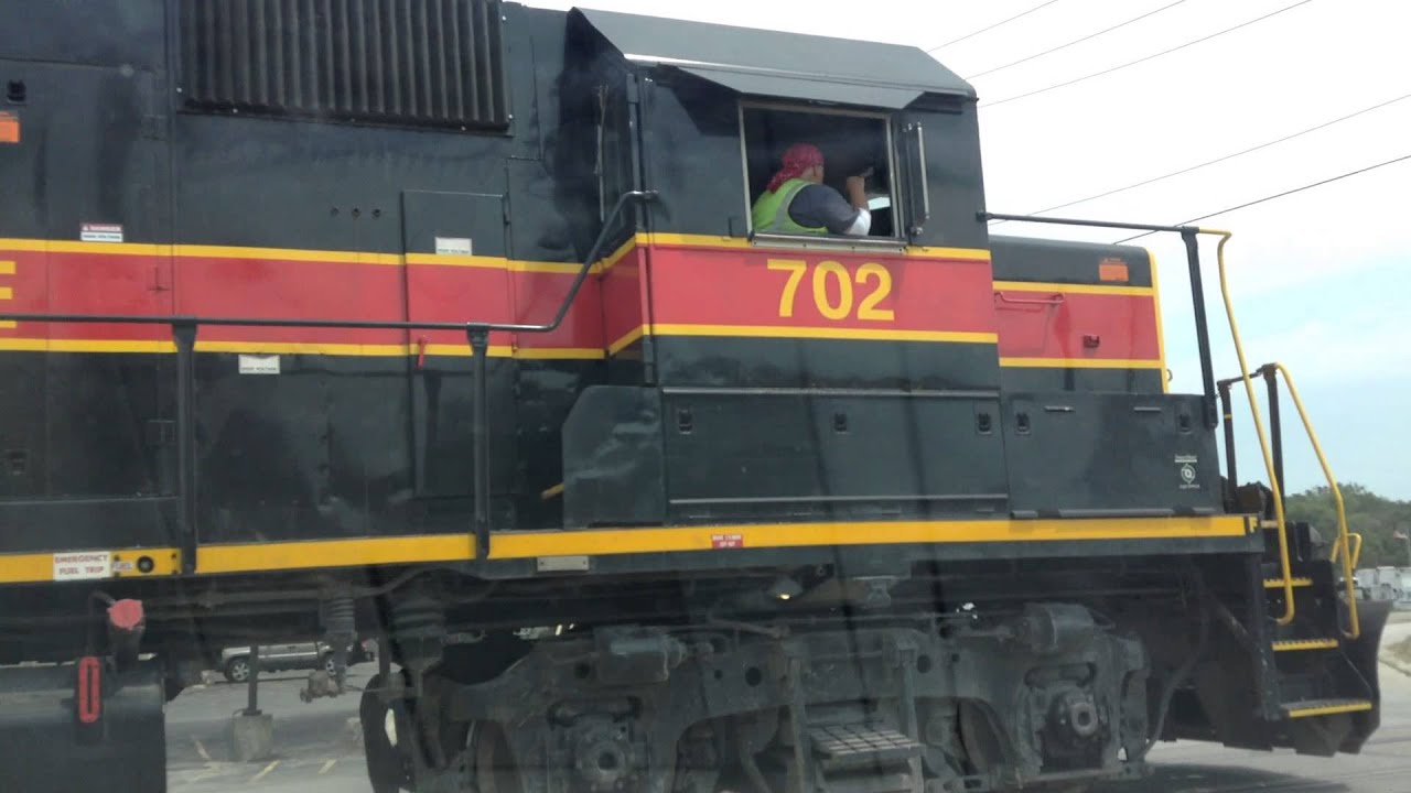 IAIS 702 & 711 Grimes Line in Windsor Heights - YouTube