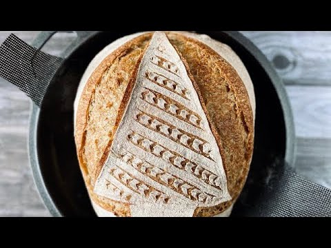 Christmas Tree scoring on sourdough bread - a complete tutorial - YouTube