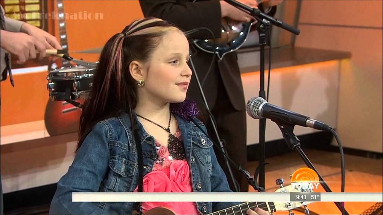 Emily Sunshine Hamilton - Performs On The Today Show 3- 28-14 - YouTube