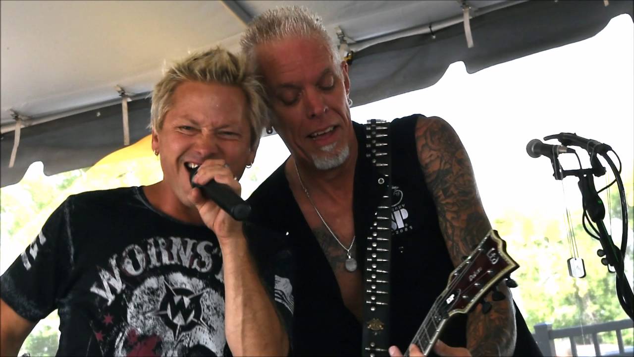 Cover Dogs - YouTube