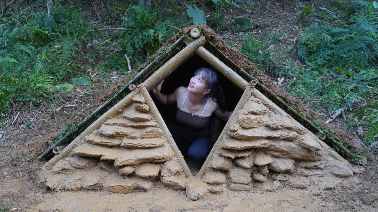 Living Off Grid - Solo Bushcraft Building A House Mud Primitive ...