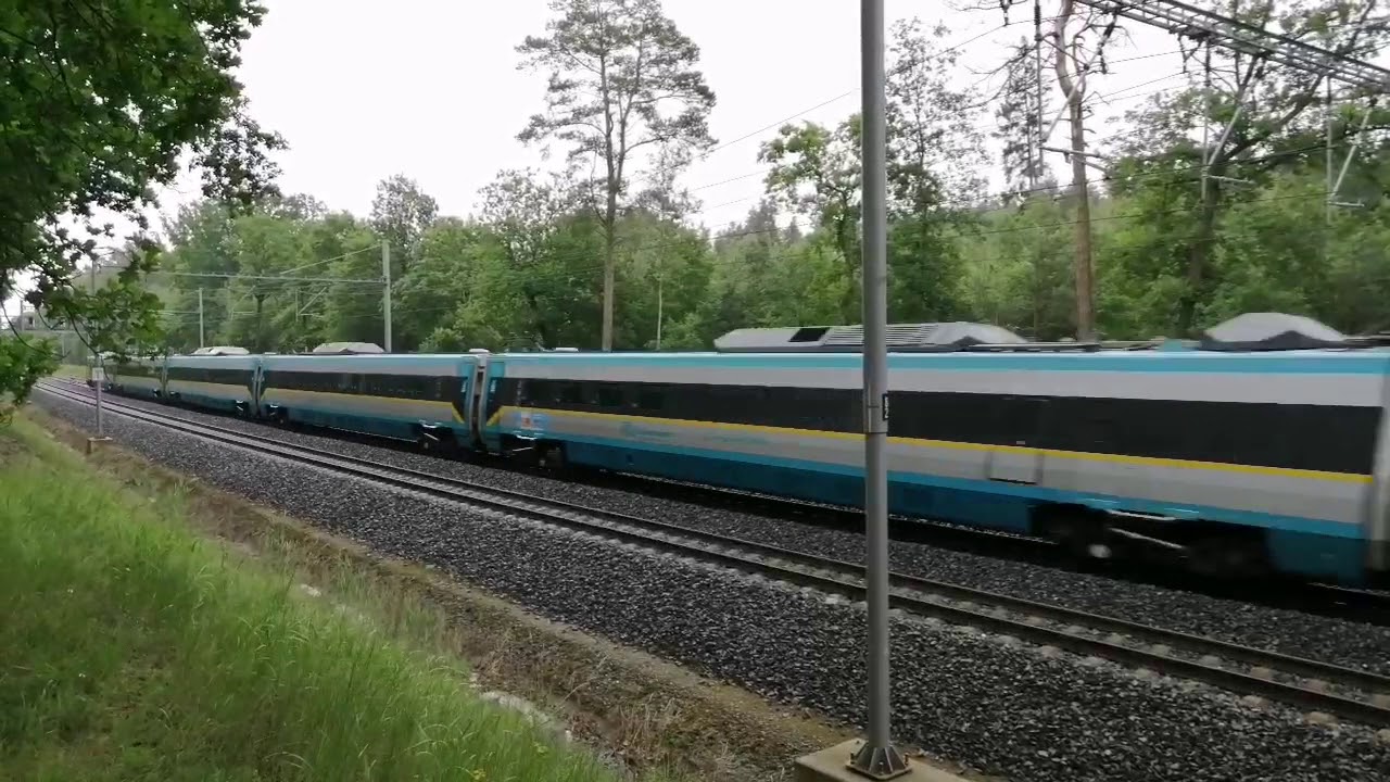 SC Pendolino, ČD - YouTube