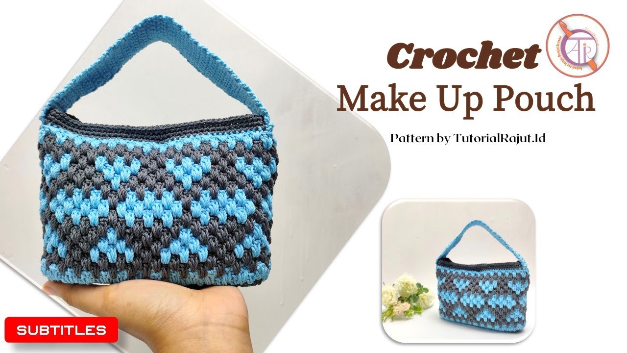 Crochet | Crochet Make Up Pouch (Subtitles) - YouTube