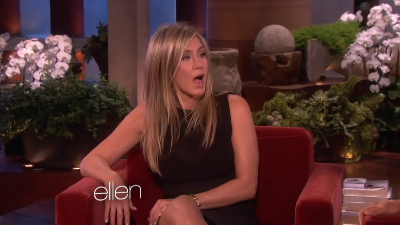 Jennifer Aniston FUNNY Moments - YouTube