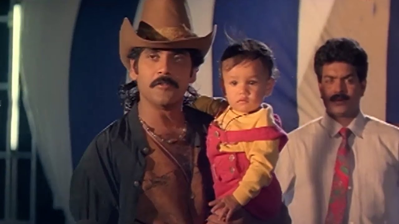 Nagarjuna Saves Sisindri Best Scene || Sisindri Movie Scenes ...
