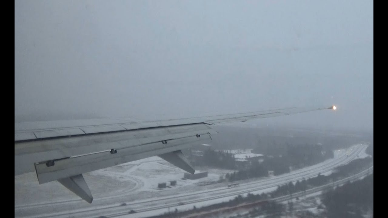 SAS Snow Landing at Oslo Gardermoen - YouTube