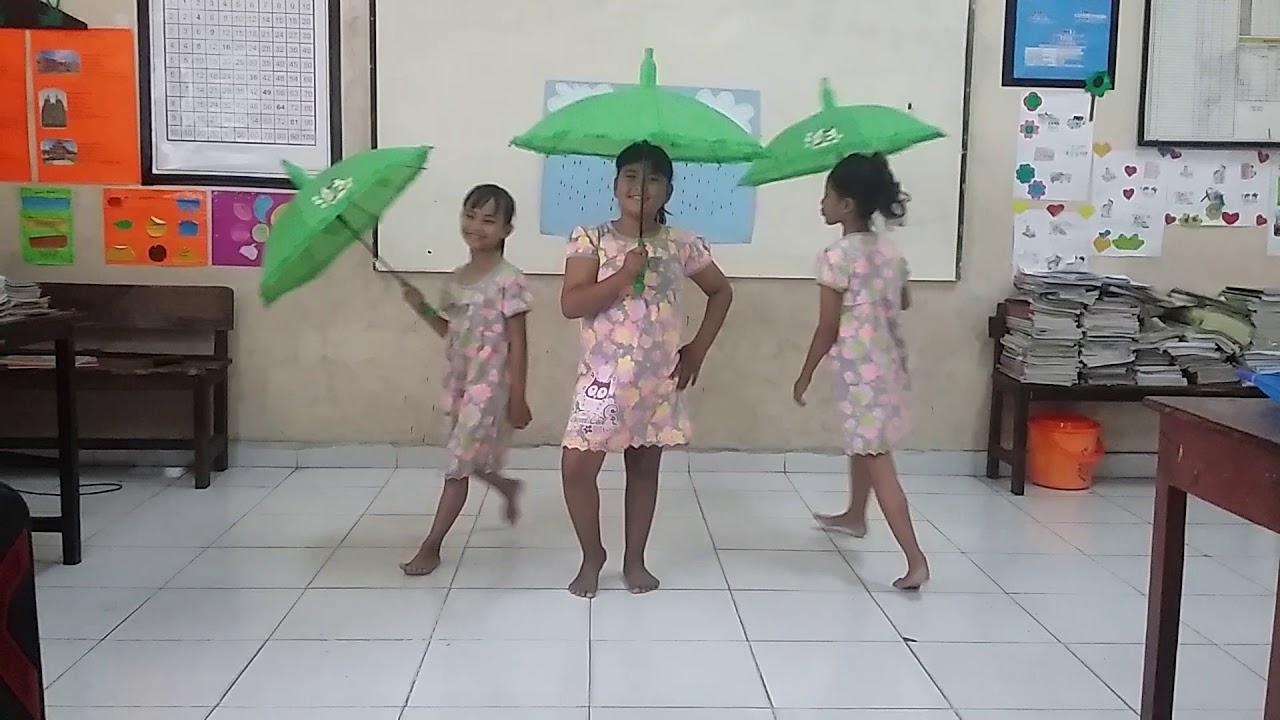 Hujan Rintik-Rintik A.T. Mahmud - Kelas 2 SD - YouTube