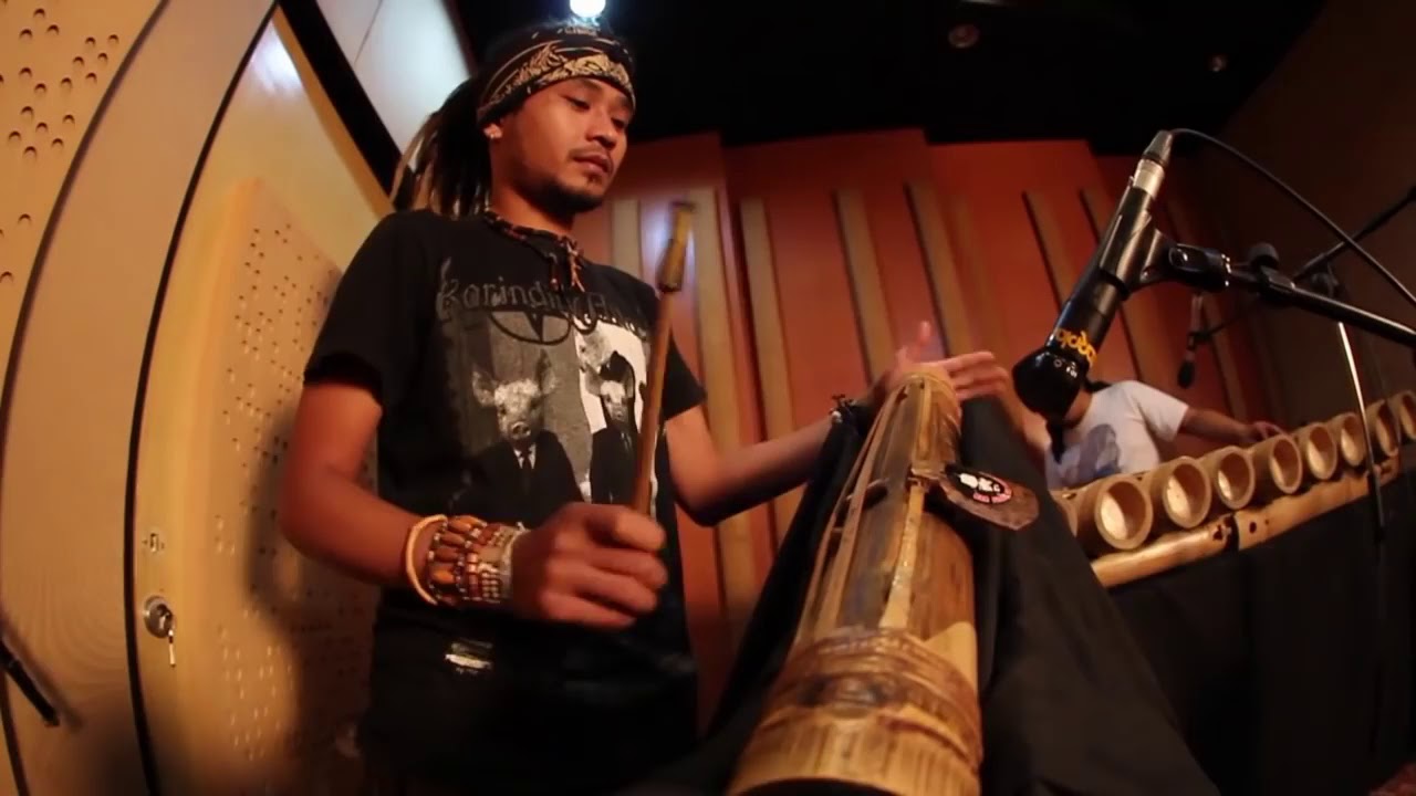 KARINDING ATTACK Feat NOAH - (Sahabat 2012) - YouTube