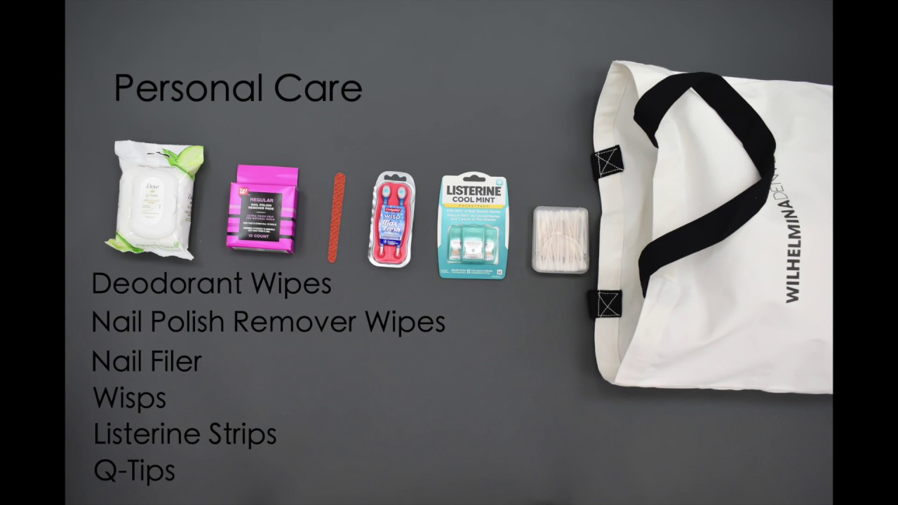 40 Model Bag Essentials In Wilhelmina Model's Bag - YouTube