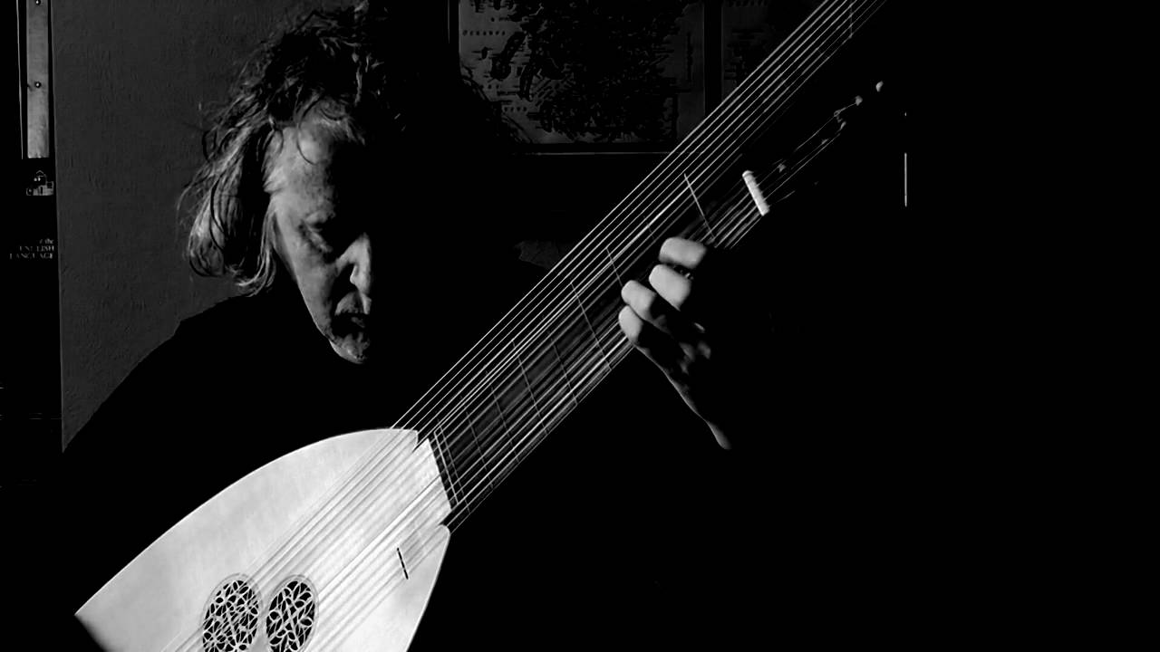 Capona by Kapsberger - Rob MacKillop Theorbo - YouTube