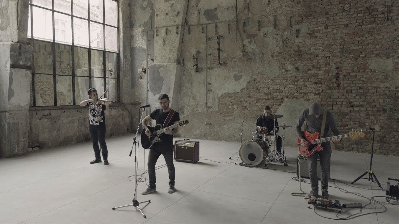 TREES orchestra - Război (official video) - YouTube