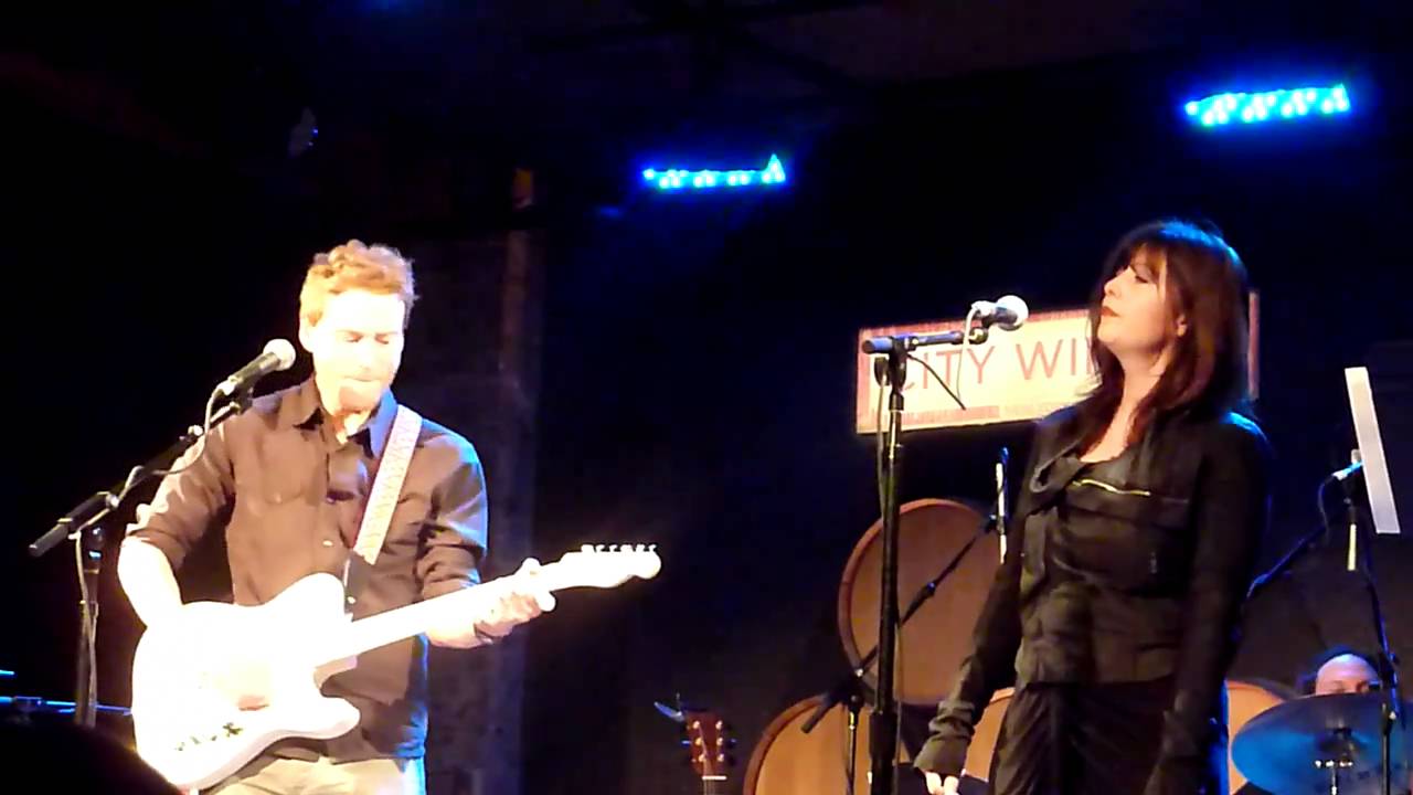 Teddy Thompson "Tell Me What You Want" - YouTube