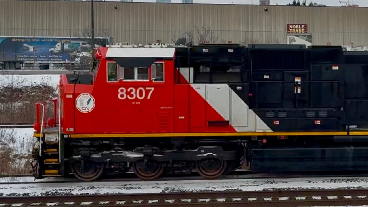 CN Halton Sub Traffic - GTW - 1/23/25 - YouTube