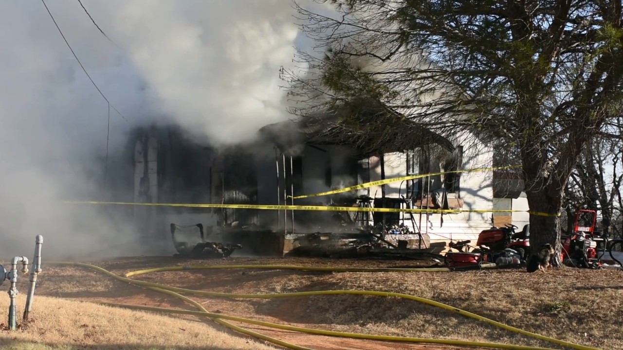 Fatal Denison fire - Jan. 17, 2017 - YouTube