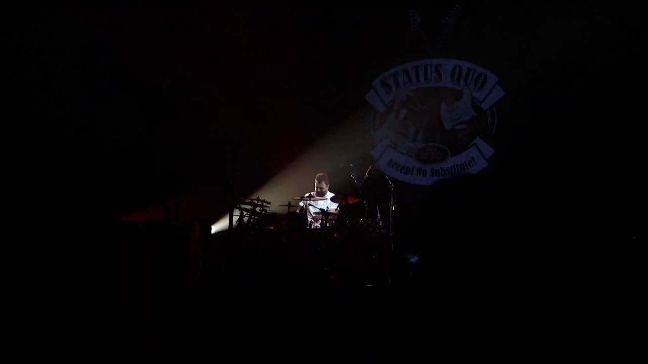 Guitare En Scène 2016 | Status Quo | Leon Cave's drum solo - YouTube