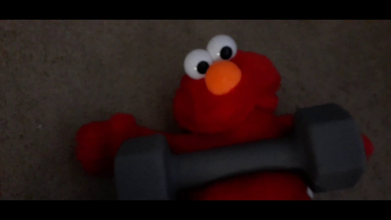 Elmo lifts weights for the first time - YouTube