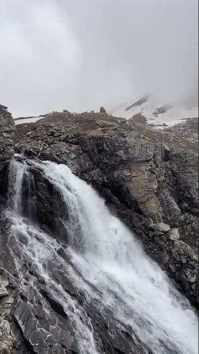 natural waterfall // waterfall sound // beautiful weather - YouTube