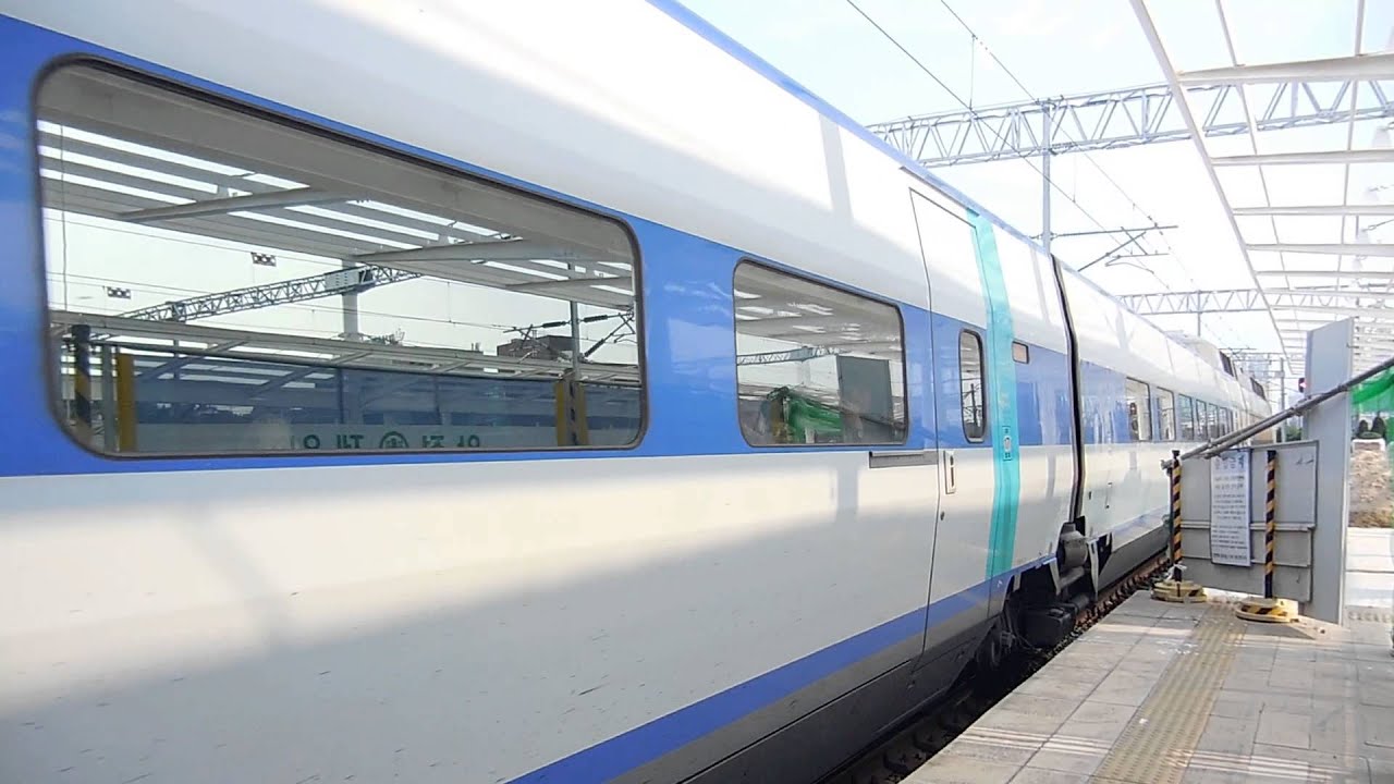 K-TGV 16호기 (HD) (코레일 100000호대) - YouTube