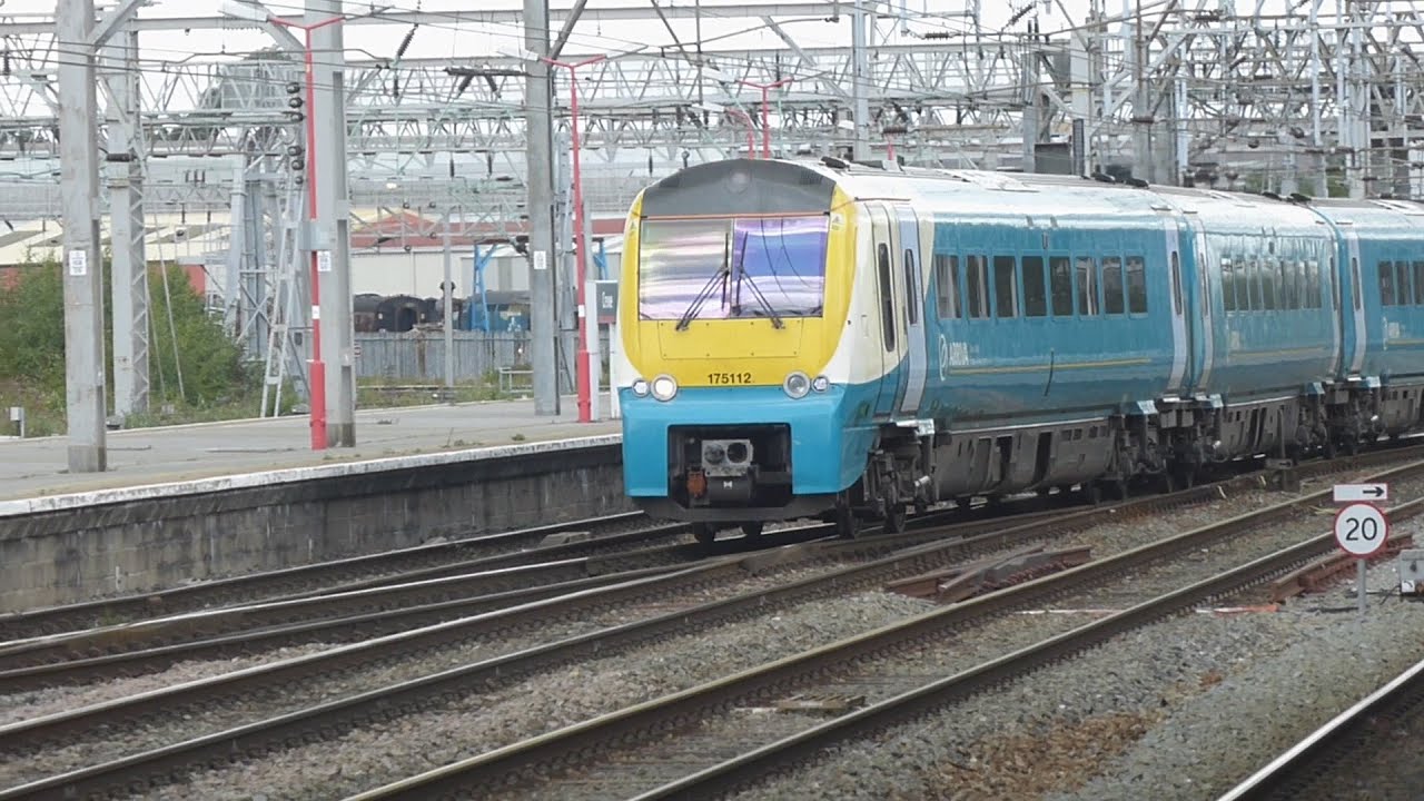 Arriva Trains Wales Class 175 arrives at Crewe (18/8/14) - YouTube