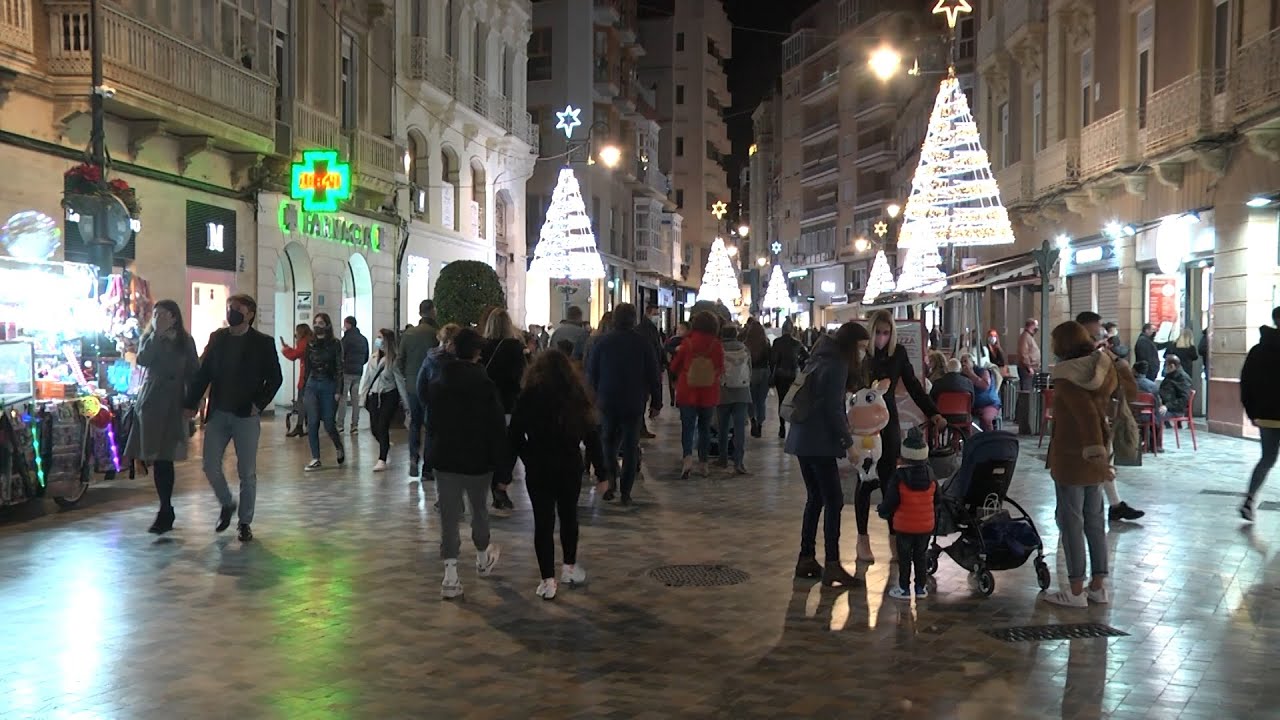 Medio millar de elementos ornamentales darán vida a Cartagena en Navidad - YouTube