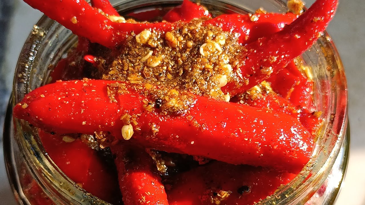 Red chilli pickle,chilli pickle recipe,jolokia achar,Assamese, - YouTube