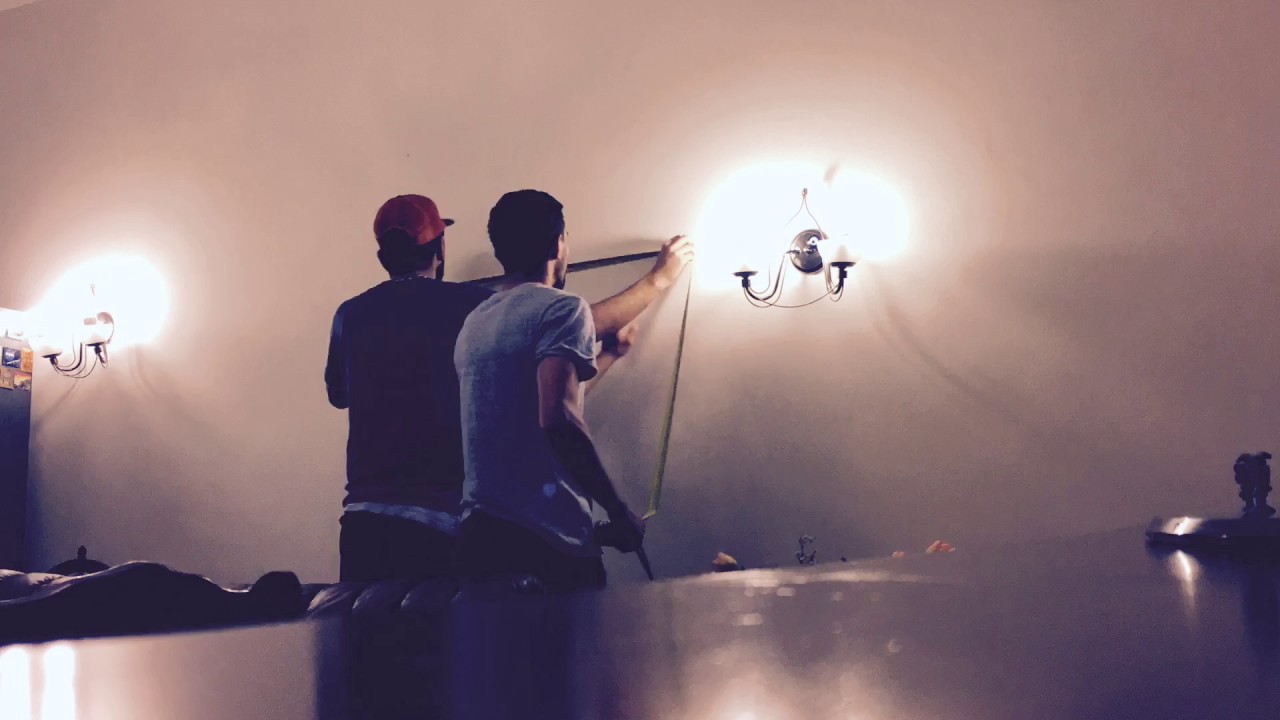 Montaj perete viu din muschi si licheni-time lapse - YouTube