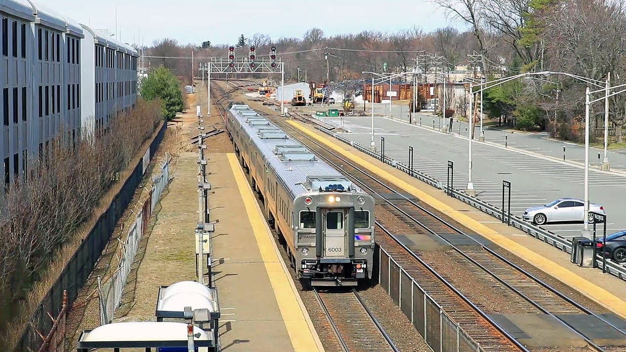 NJT ALP45DP Trains on the NJT Bergen County Main Line at Waldwick - YouTube