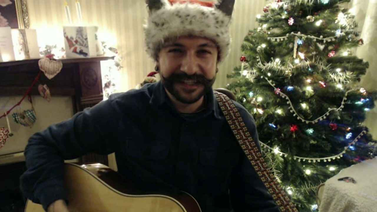The Poco Drom family Christmas sing-along! - YouTube
