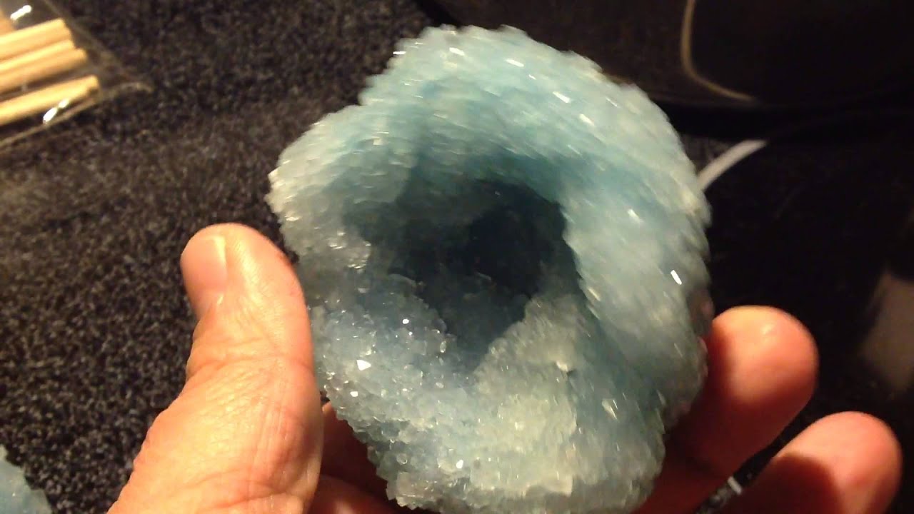 Homemade Crystal Geodes - YouTube