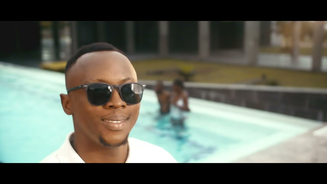 James Carlos - Gyrophare (clip officiel) - YouTube