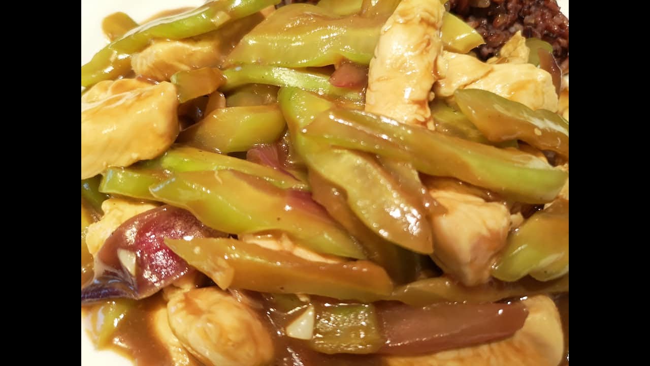 Chicken Bitter Melone in Oystersauce _- Chicken Ampalaya Stir fry in ...