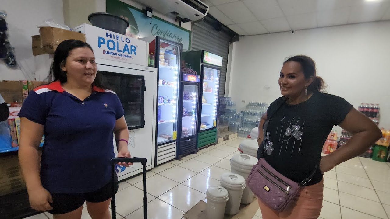 Claudia le hace una gran oferta a isa crees que la toma o la deja - YouTube Claudia le hace una gran oferta a isa crees que la toma o la deja - YouTube